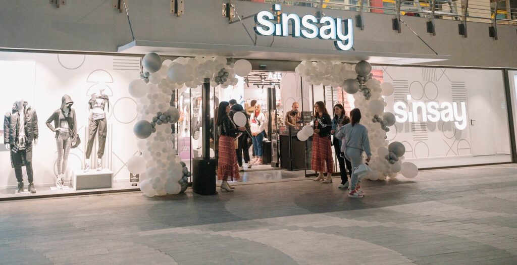 Polski sklep Sinsay z konkurencyjnymi cenami dla całej rodziny - już ...